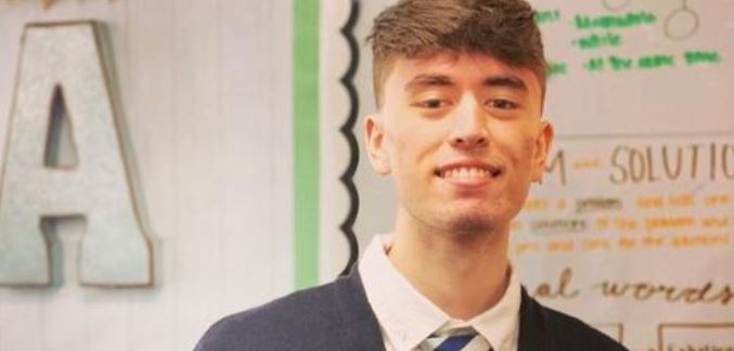 Fit And Healthy High School Student Dies Suddenly After Collapsing At ...