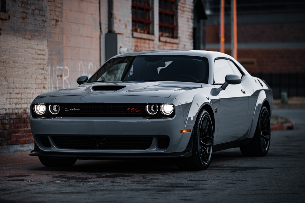 Dodge Unveils Final Version Of Iconic Gas-Powered Challenger As Company ...