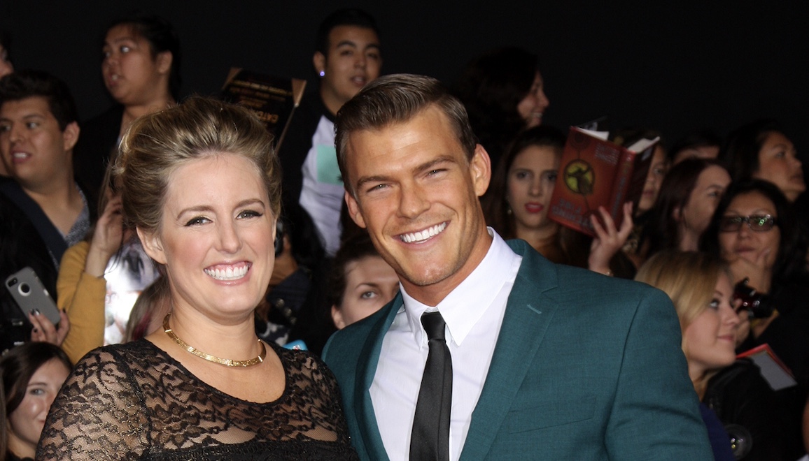 ‘Reacher’ Star Alan Ritchson Talks Importance Of Christian Films, "God ...