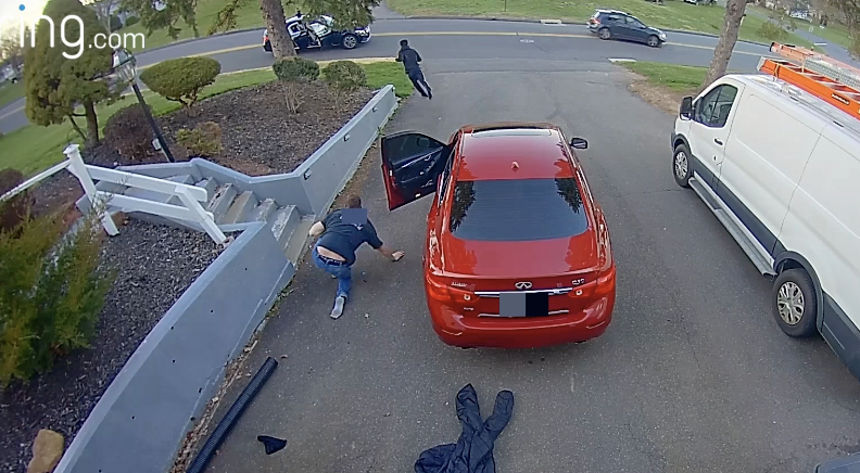 Crazy Video Shows Connecticut Man Fighting Off Four Car Thieves