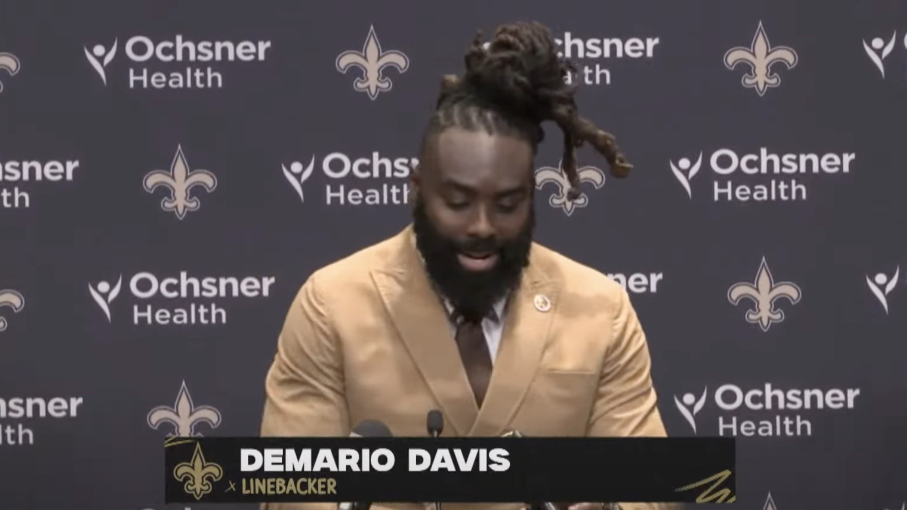 New Orleans Saints Demario Davis Advises Fans To Put Faith In God In ...