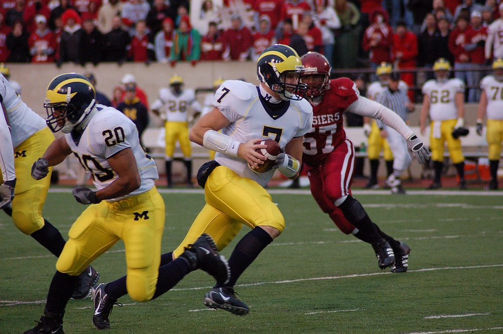 Michigan Wolverines Gathered In Prayer Before Bowl Game Win Over ...