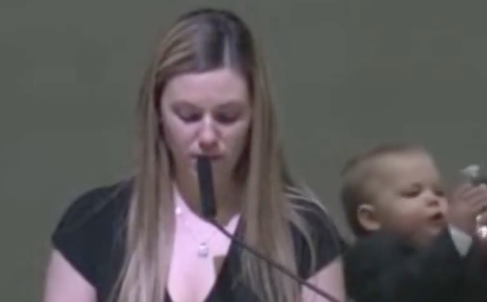WATCH: Widow Of Slain NYPD Officer Gives Emotional Eulogy At Funeral ...