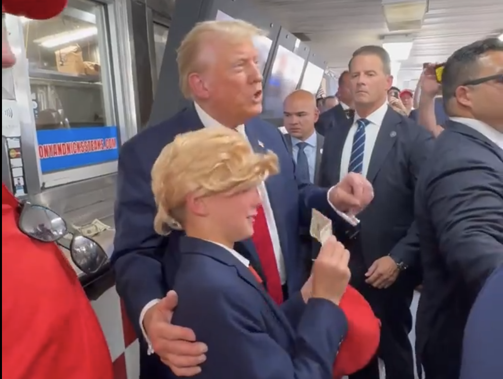 WATCH: Trump Meets Young Supporter Dressed As Him In Heartwarming Video ...