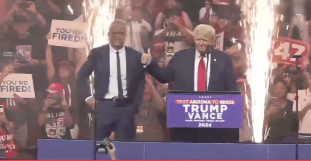 WATCH: Trump Introduces RFK Jr. In Epic Way At Rally As Crowd Goes Wild ...