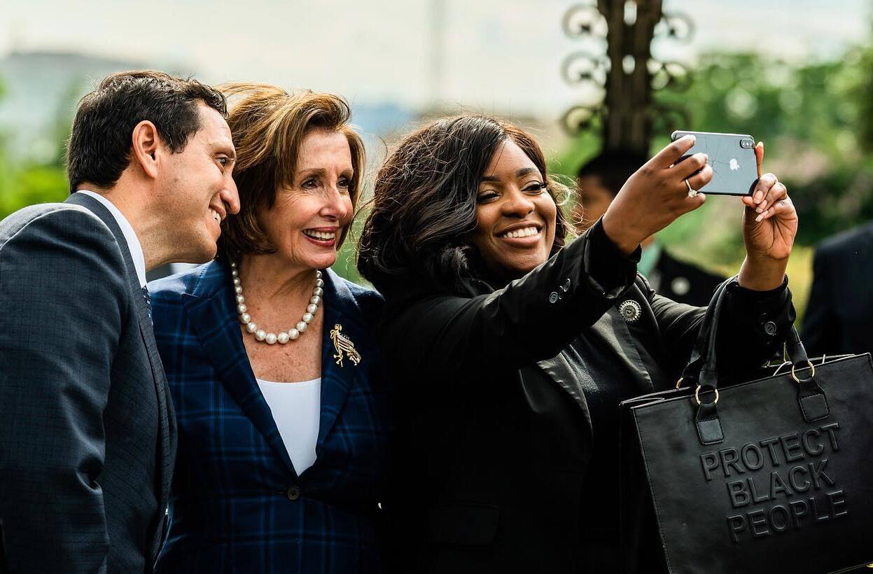 Schumer Gets More Bad News As Civil War Brews In The Democratic Party - The American Tribune.com