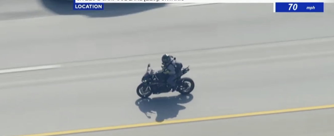 California Suspect Fatally Shoots Deputy, Leads Police On 150 MPH ...